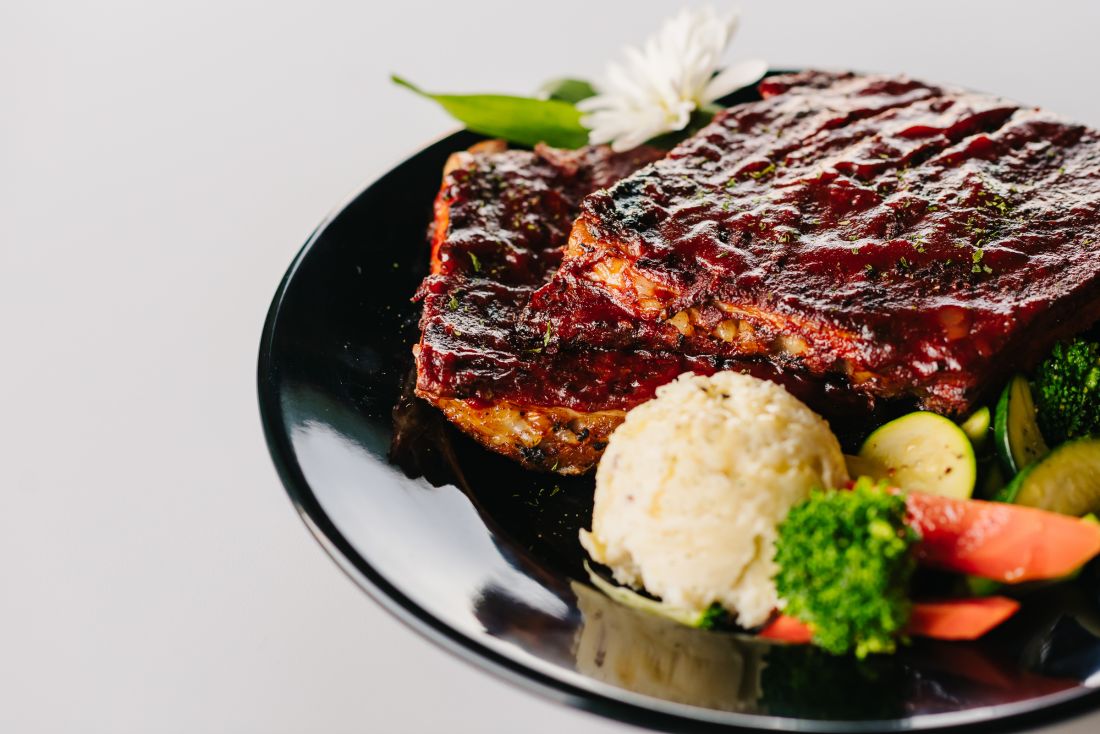 Goombays Grille & Raw Bar | Outer Banks